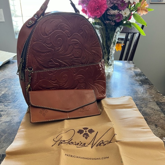 Patricia Nash | Bags | Patricia Nash Backpack With Attachable Wallet ...